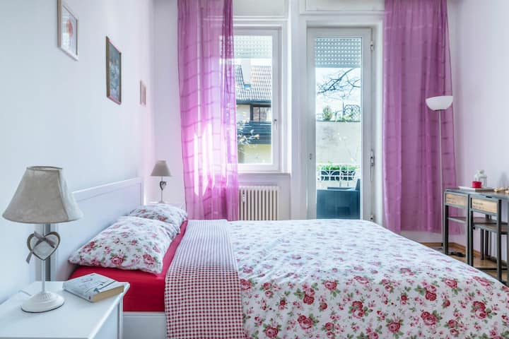 Va - Camera Nr. 5 Con Balcone - Bagni Condivisi - Bolzano