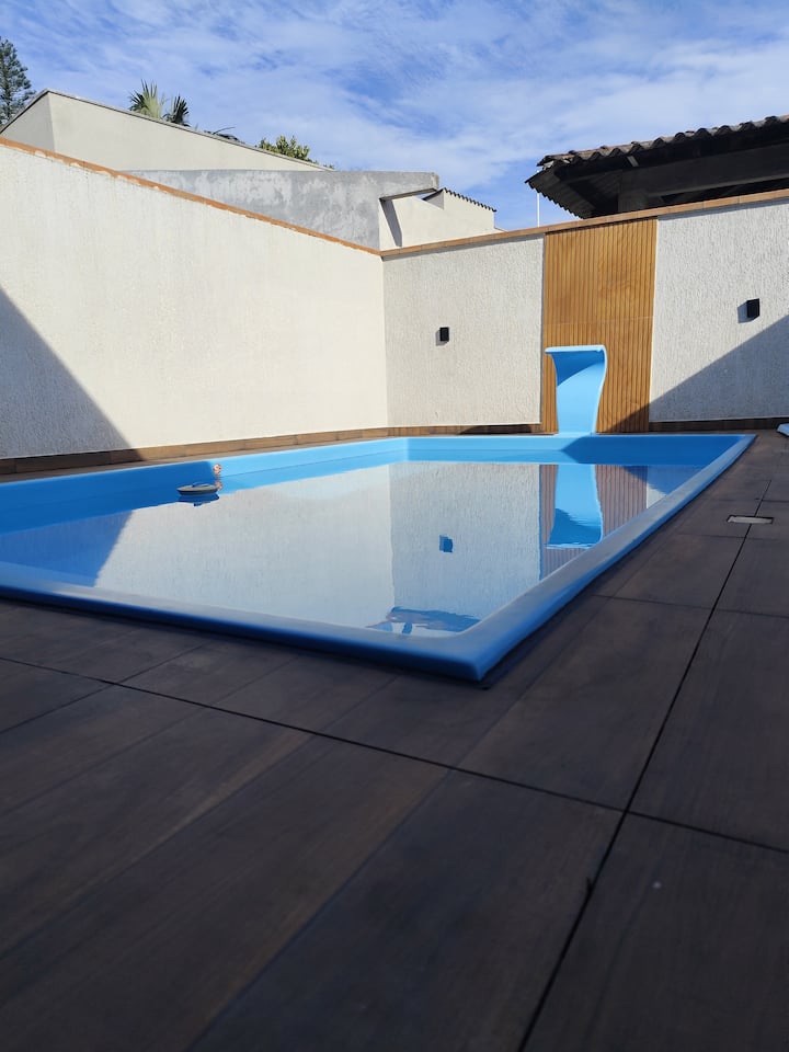 Sobrado à 200m Da Praia - Matinhos