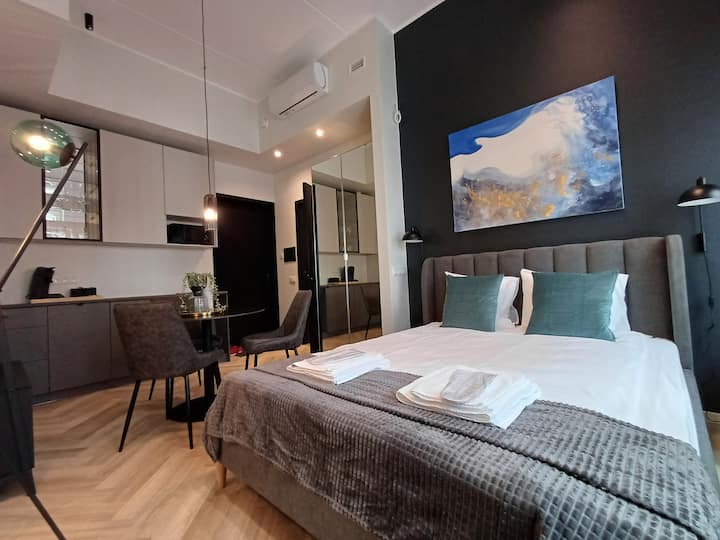 Luise Luxe Suites Premium Apartment - Tallin