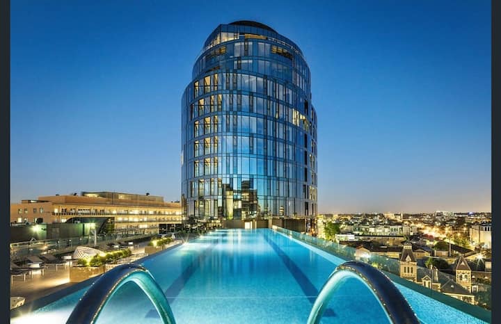 Melbourne - Modern 2b2b Garden, Balcony, Pool, Bbq - St Kilda