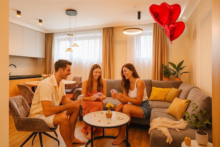 Elegant 2br Escape | Zorilor Charm W/ Parking - 클루지나포카