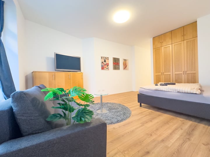Urbanes City-apartment In Ingolstadts Altstadt - Manching