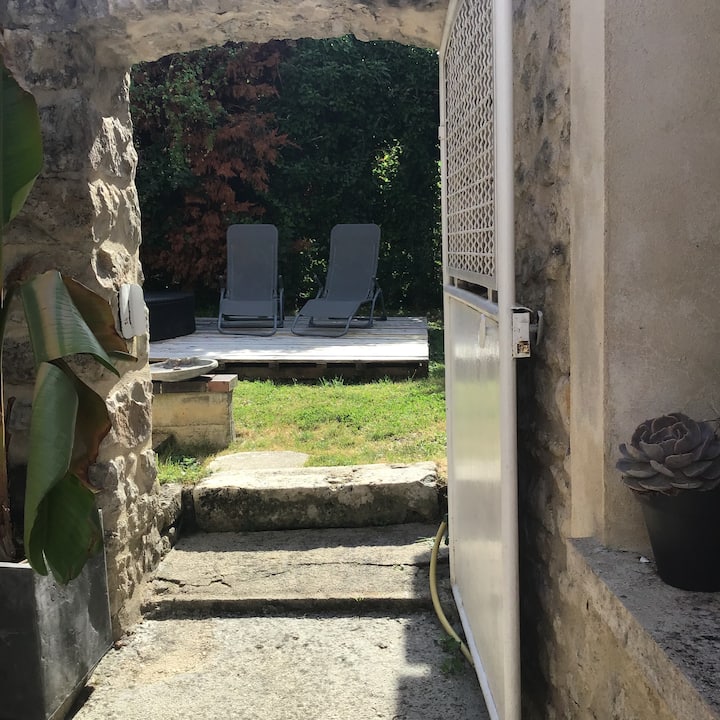 La Grange, Piscine Et Spa - Nemours