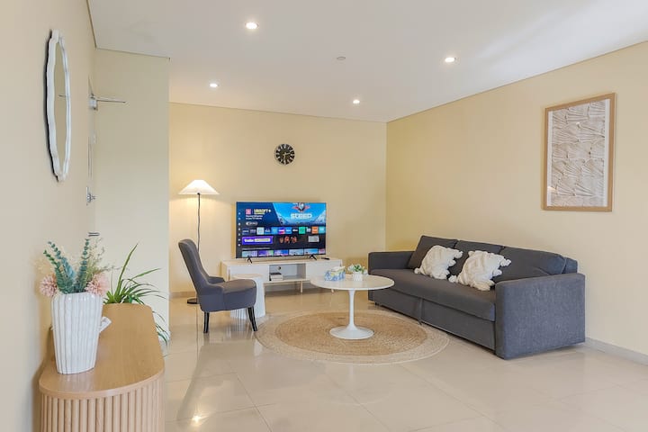 Spacious 2br|f.parking|3min To Station & Chinatown - Burwood