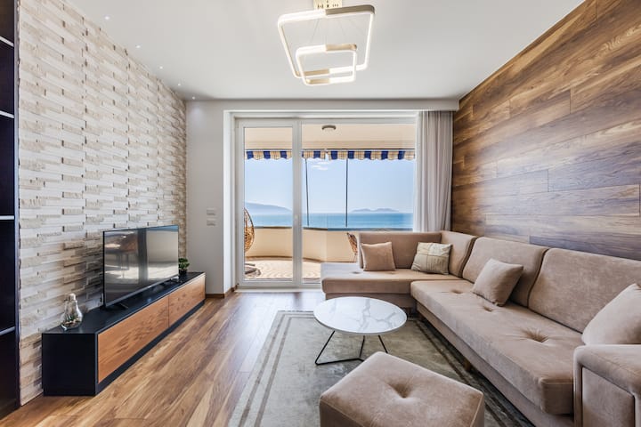 Tropicana Apartment - Vlorë