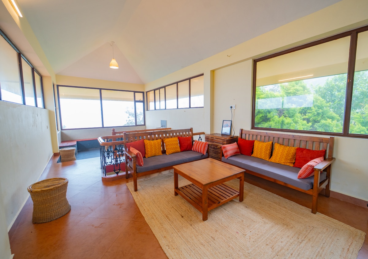 Villa Vagamon 2BR Hill View | Estancia privada en la naturaleza - Bed ...