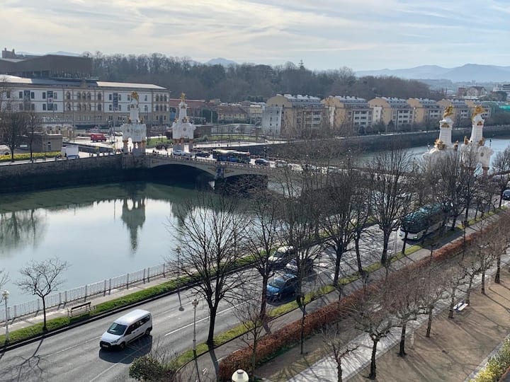 En El Centro De San Sebastian Junto Al Río Para 4 - Donostia-San Sebastian