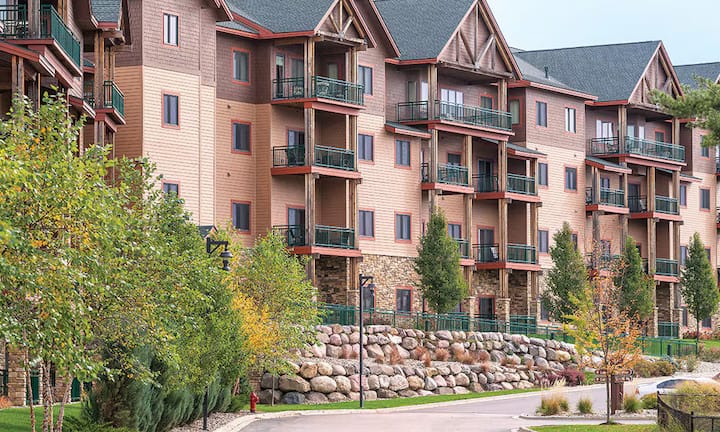 Wonderful 2br Deluxe At Glacier Canyon - Baraboo, WI