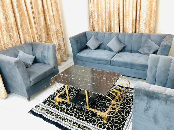 Karachi Airport Stay Cozy 2br Free Wi-fi & Parking - Karachi