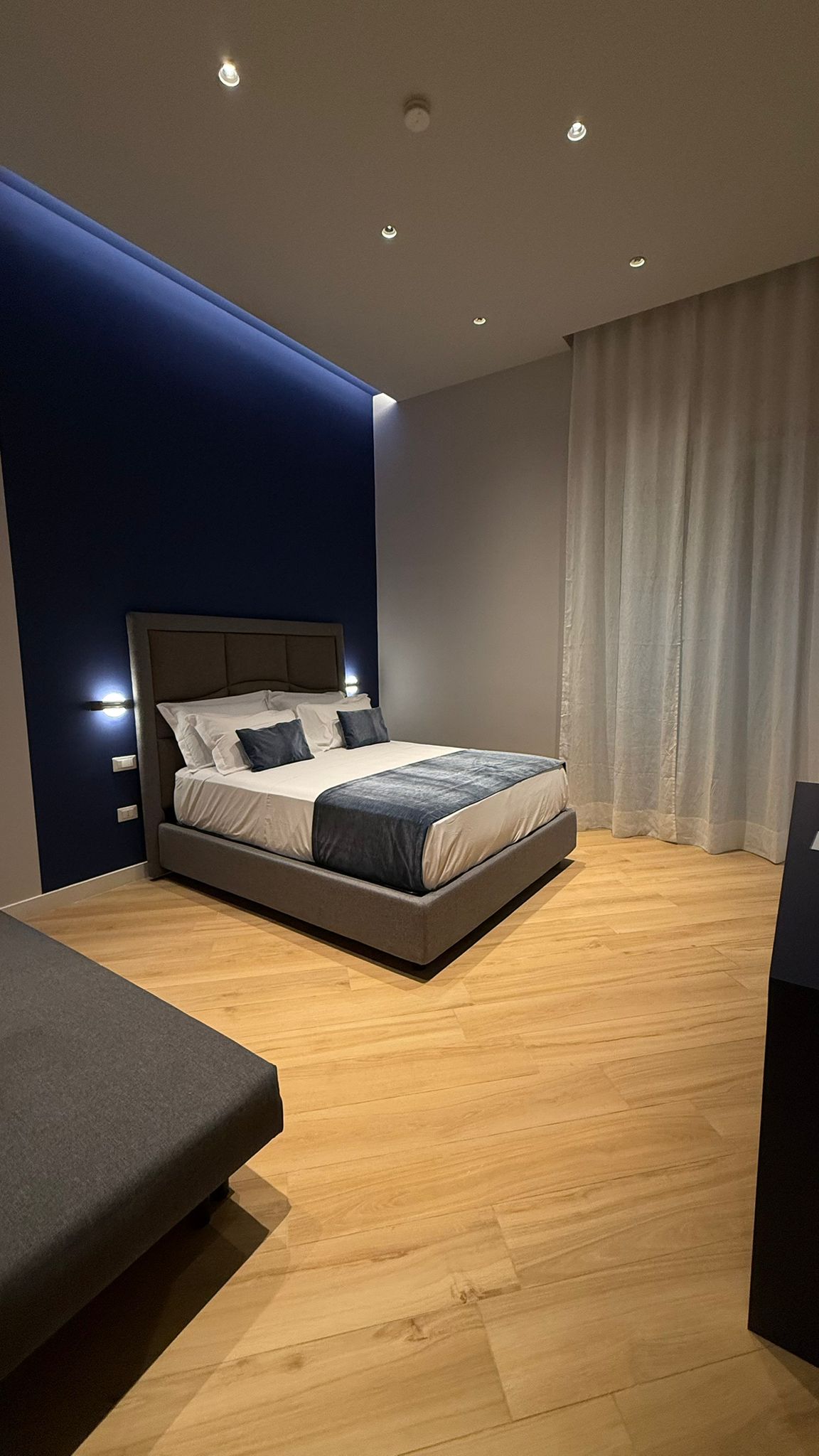 Angel'Suite - Room 2 - Naples Sea Front - My Place - Airbnb