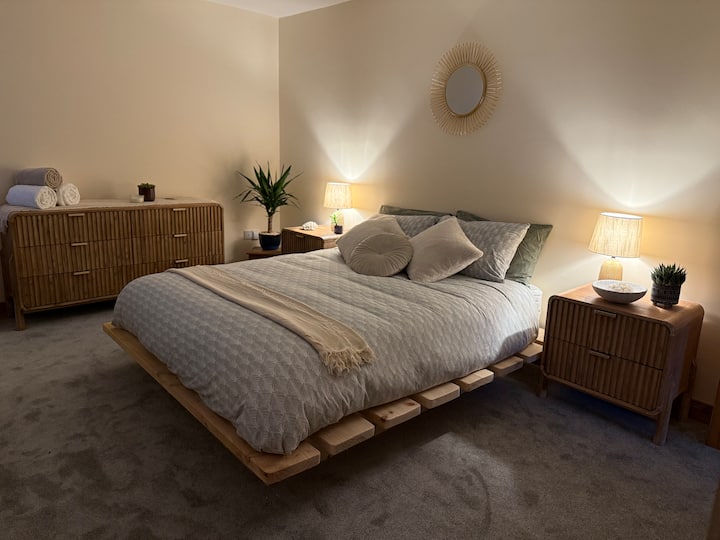 Where The Ocean Meets The Sky - 5 Min From Surfing - Bundoran