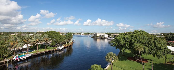 Spacious 2br Stay In Florida Sun - Pompano Beach, FL