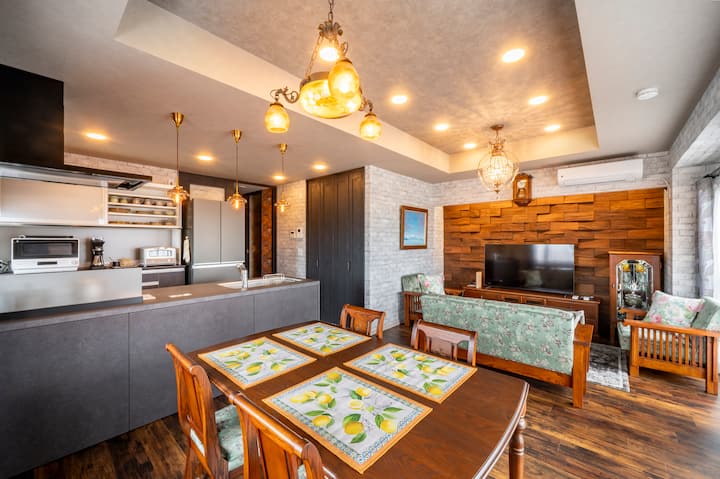 Nomades Bienvenus | ÉCrans Apple Fournis | 62 M² - Hamamatsu