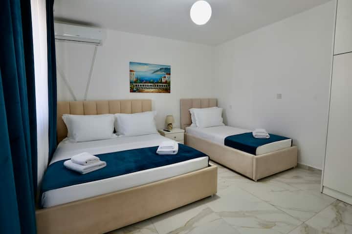 Family Room-klejvi Apartments - Ksamil