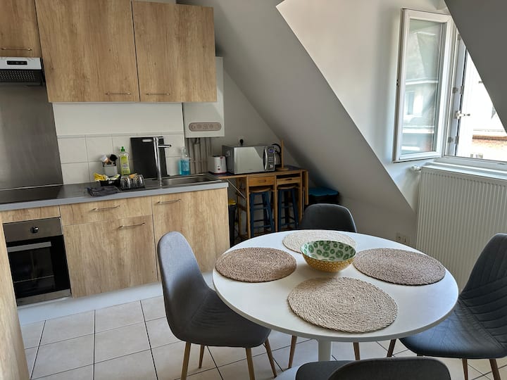 Chambre Dans Une Colocation - Lisieux