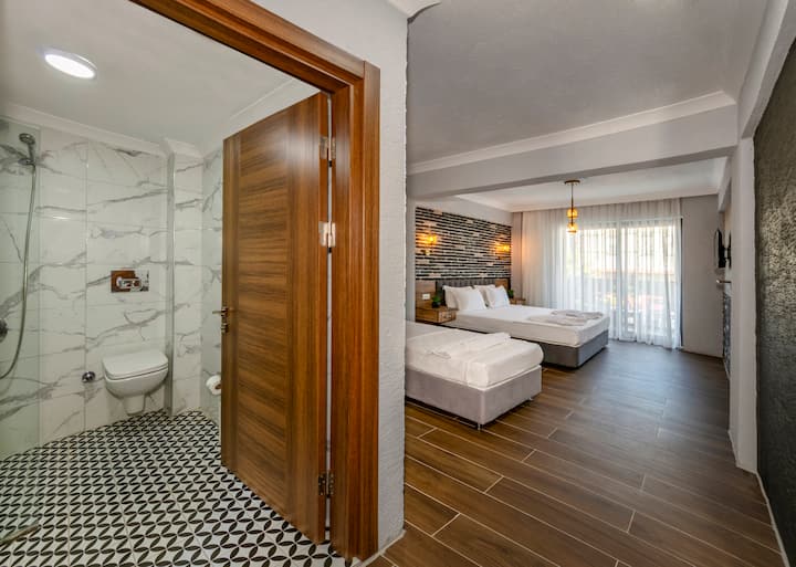 ÖZkaptan Aqua Otel Avşa - Üç Kişilik Aile Odası - Avşa Adası