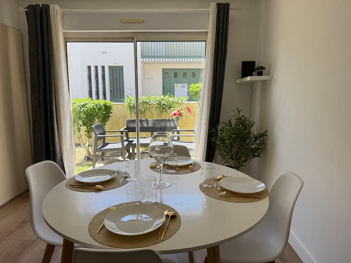 ღ Hibiscus • Terrasse, Parking, Jardin Et Wifi - La Rochelle