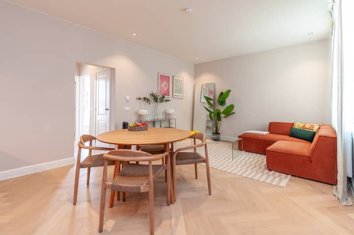 Modern Apartment In Antwerp With 2 Bedrooms - Anvers