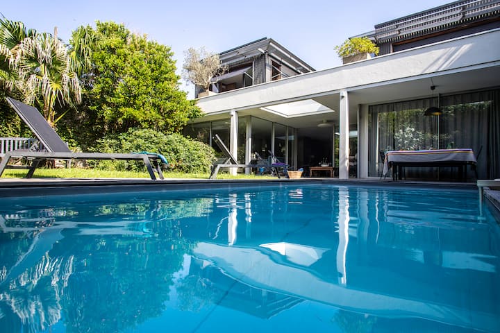 ÉLégante Maison Avec Piscine Proche Bordeaux - Burdeos