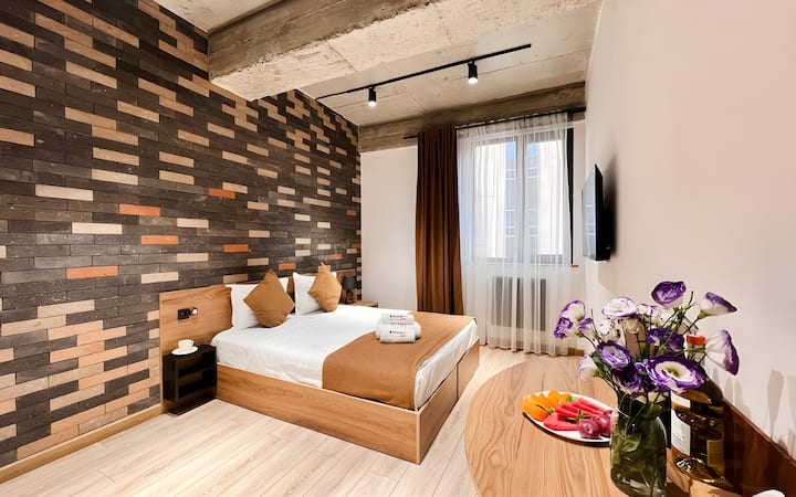 Central Yerevan Studio | Steps From Vernissage - Yerevan