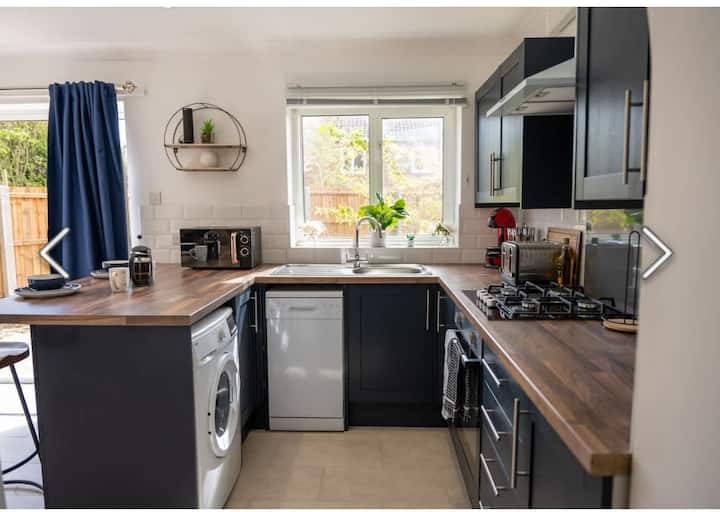 Flamingo Short Lets Glazier Drive - Milton Keynes