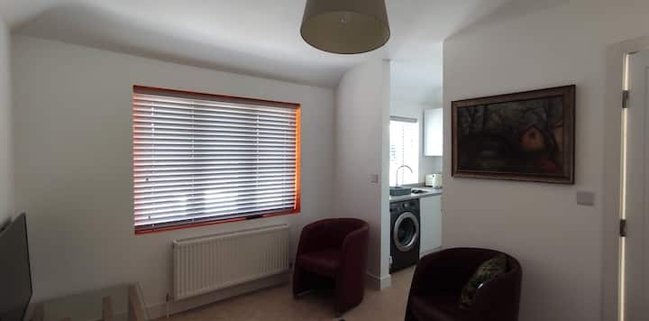 Bright & Airy One Bedroom Flat - Oxford
