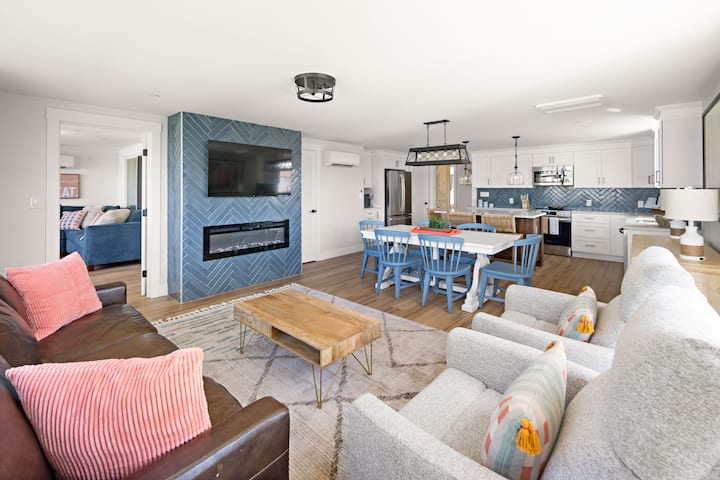 *New Beachside Bungalow|5bd|sunsetview - Salisbury Beach State Reservation, Salisbury