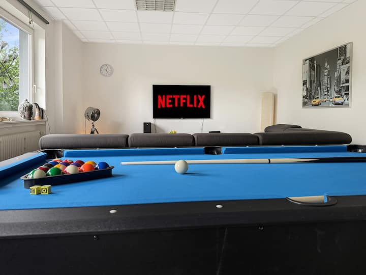 Gruppen-oase In München – 17 Pers., Kino & Billard - Munich