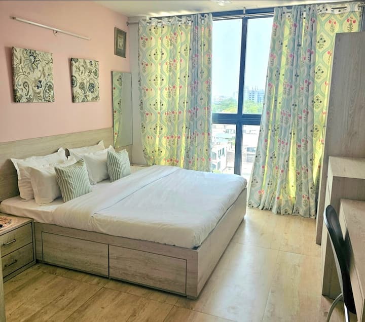 The Studio#004 Citycenter+tv+pool+gym+wifi+terrace - Jaipur