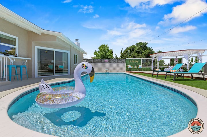 Relax & Play-pool, Spa, Views + Guest House! - San Diego, CA
