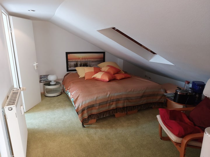 Zimmer Mit Bad Nähe Augustinum, Messe, Baldeneysee - Essen