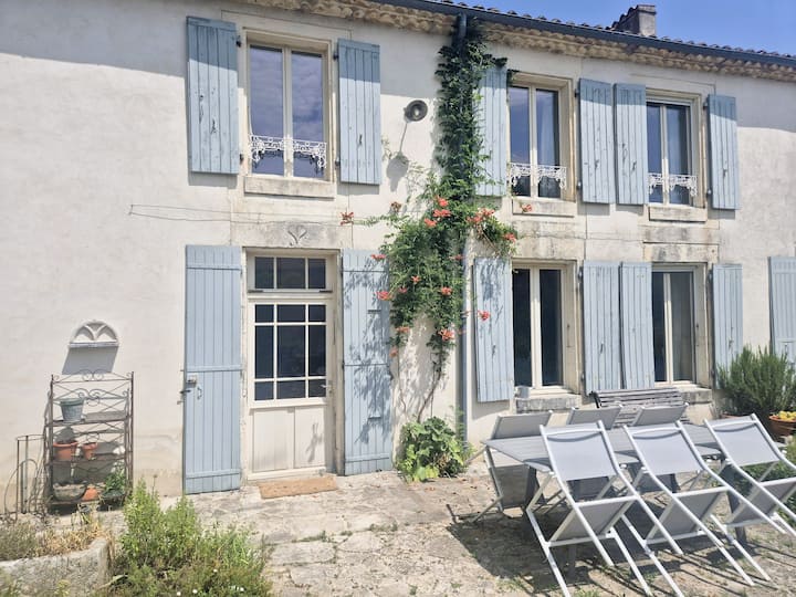 Domaine De Chantageasse - Gîte L'hirondelle 6 Pers - Charente-Maritime