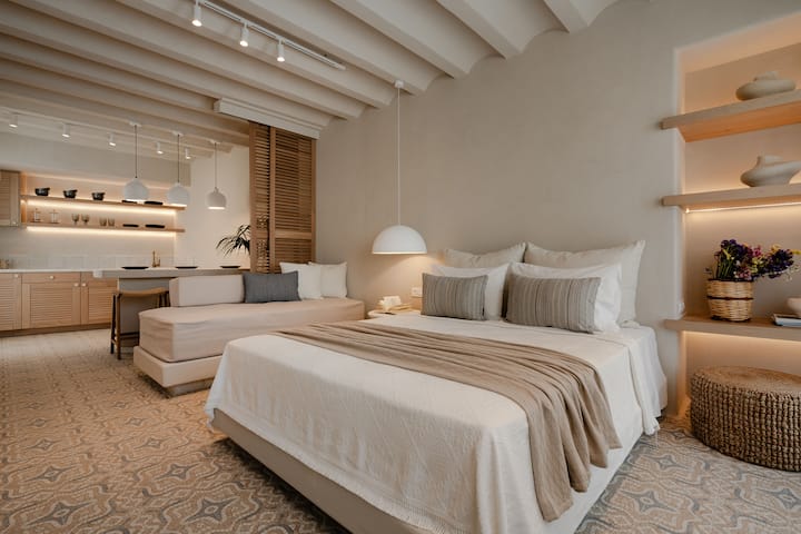 Castellum - Stay By The Castle - 納克索斯島
