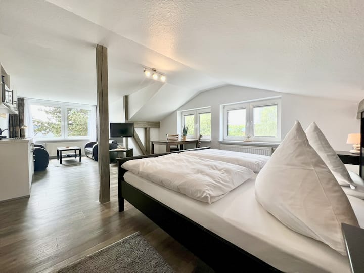 Studio-apartment, Strand 6 Min., Parkplatz, Wlan - Binz