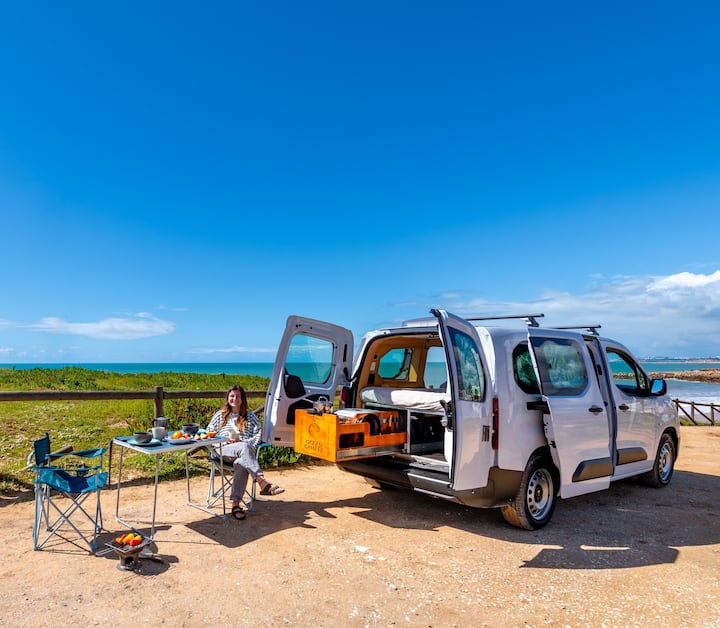 Mini Camper For 2 + Solar Panel: Travel & Explore - Faro