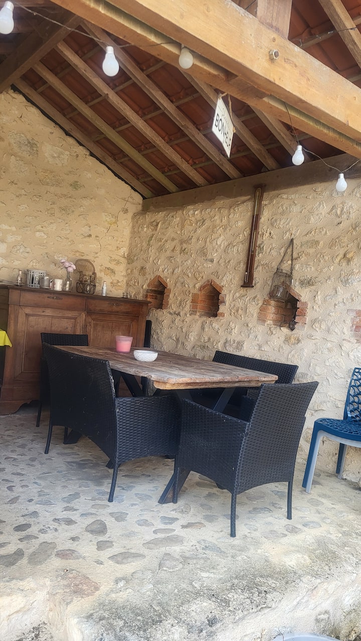 Maison De Famille à La Campagne - Thiviers