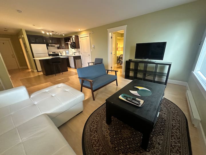 2br Colwood Hideaway - Langford