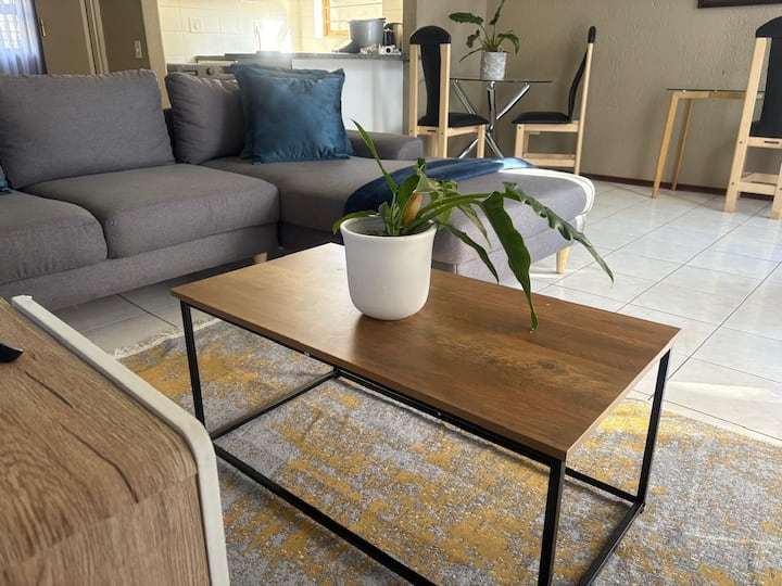 Relaxing Apartment - Sandton