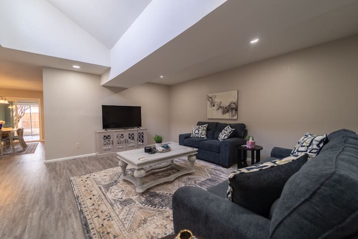 Texas Tech & Hospitals Townhouse 3br 2bath - Lubbock, TX
