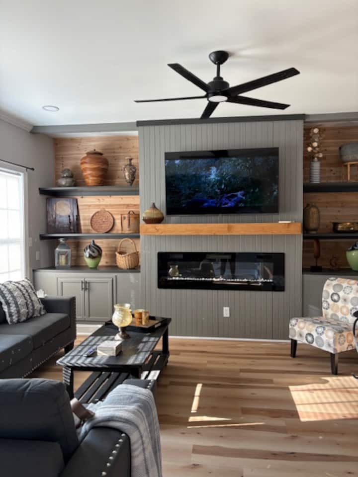 Charming Cozy Renovated Home - Richmond, VA