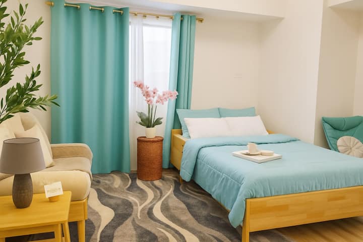 Cozy Studio W/ Balcony | Near Ayala - Cebu