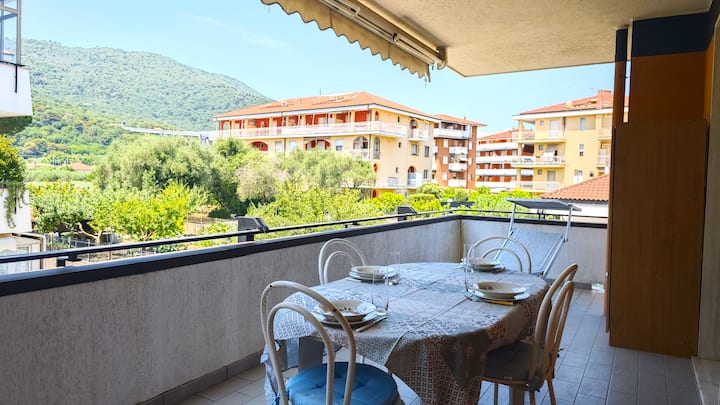 Hostdomus - Love Boat - Laigueglia