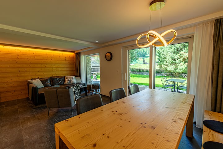 New! Ski-in Ski-out | Garden & Top Location - Saas-Fee
