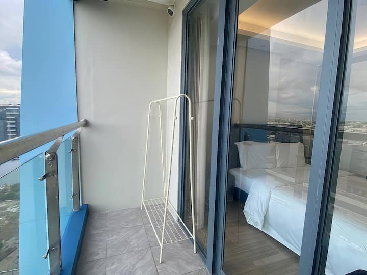 A1924 Executive Stay | Near Pitx & Airport | Wifi - Parañaque