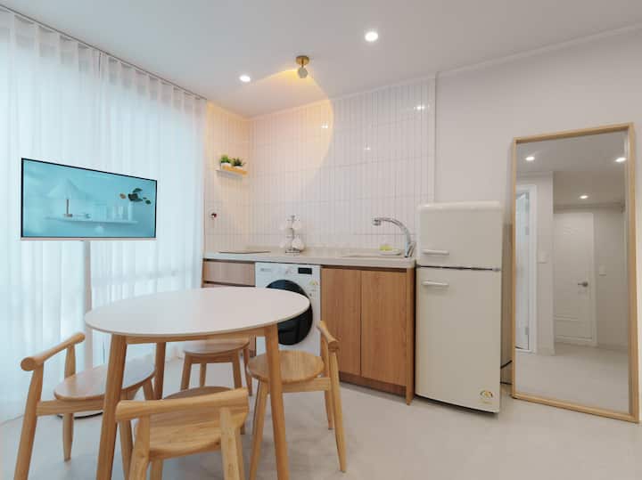 Best Location To Enjoy Seoul(hongdae)’s Local Life - Seoul