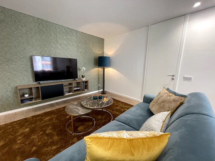 Seaside Luxury Escape - Faro