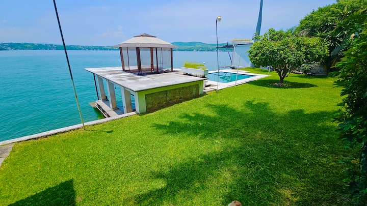 5 Rooms, Lake View And Access, Rustic House - Tequesquitengo