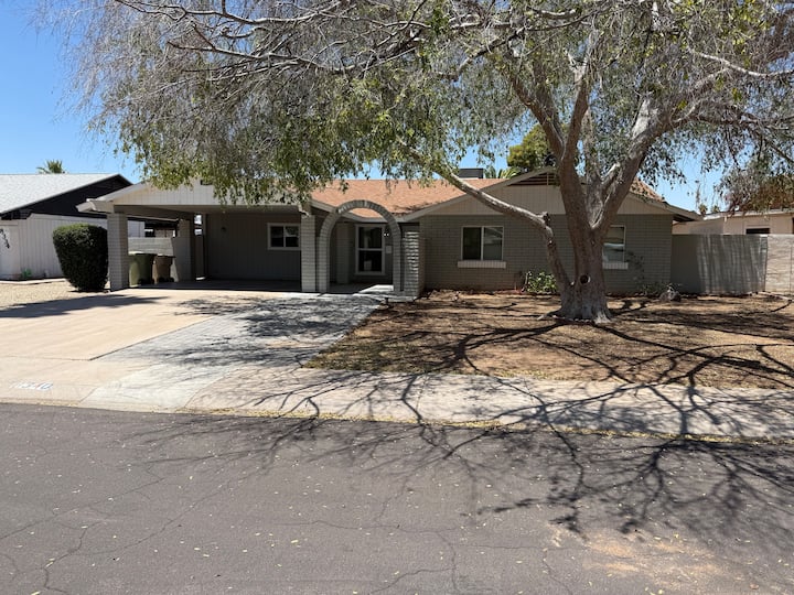 Beautiful House In Glendale Az - Phoenix, AZ