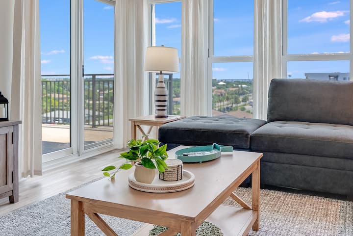 “Oceanfront Penthouse - 88 Steps To The Beach!” - Fort Walton Beach, FL
