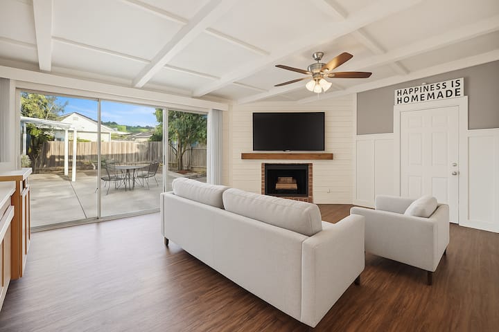 Spacious Home In The Heart Of Hayward 3/2 - Hayward